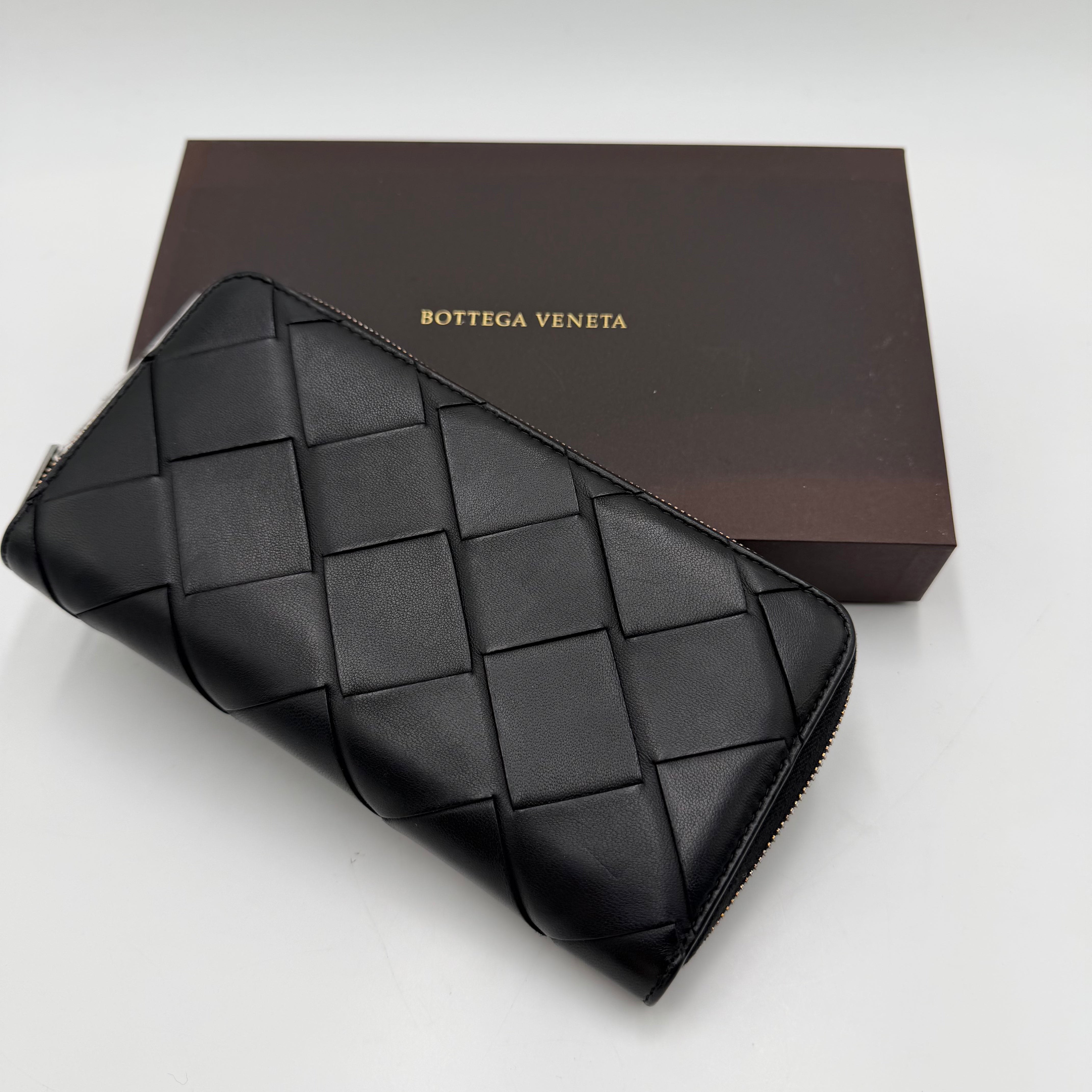 Bottega Veneta portefeuille intreccio – GD House Vintage Dressing